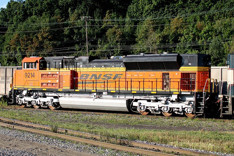BNSF 9214